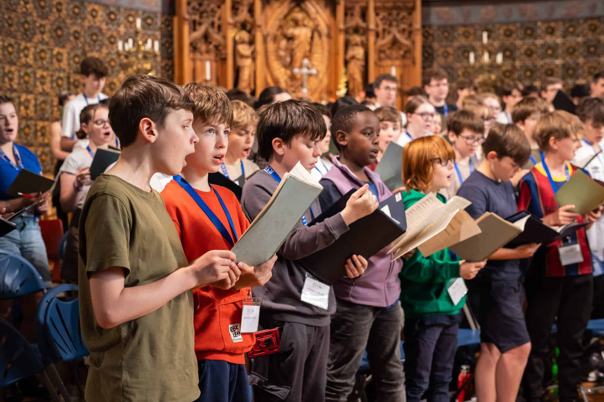 Launching 200 new choirs: 'The Choir Project' with Royal School of ...